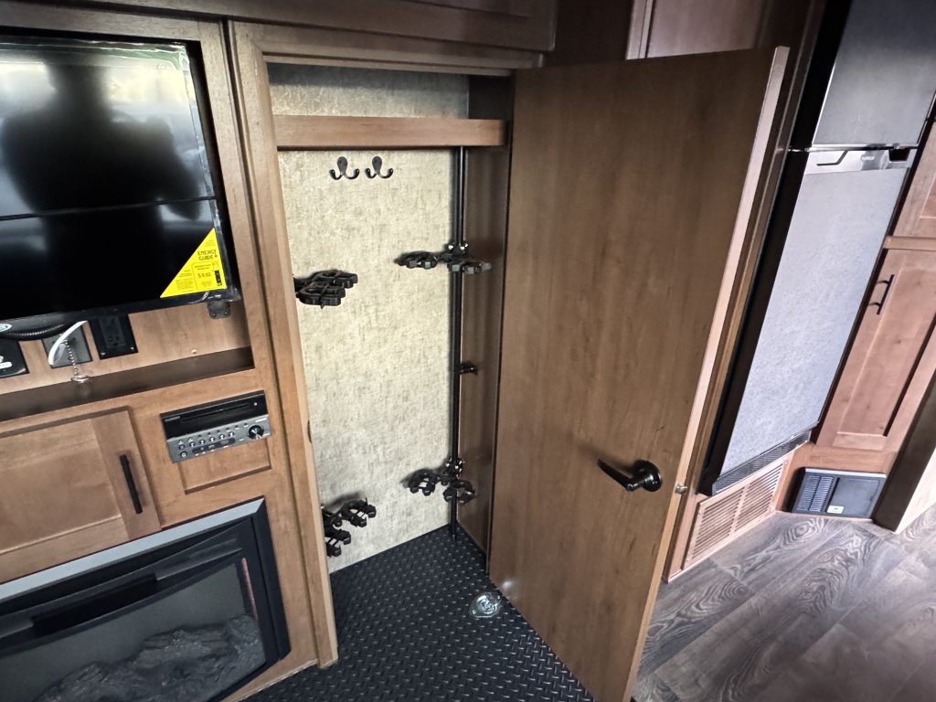 2025 Outdoors RV TRAIL SERIES MTN TRX for sale in Chilliwack, BC | New ...