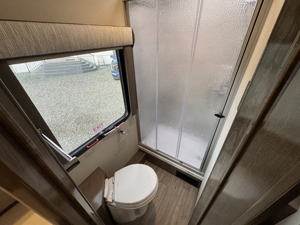 2025 Renegade RV Vienna for sale in Chilliwack, BC | New Renegade RV Sales